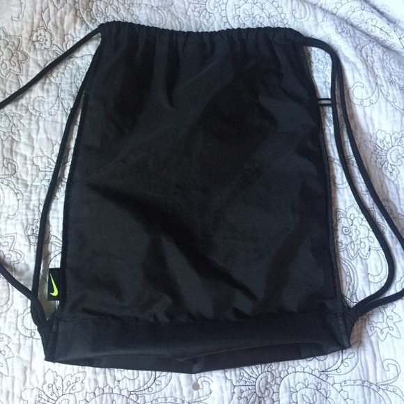 Nike | Bags | Neon Green And Black Nike Drawstring Bag | Poshmark